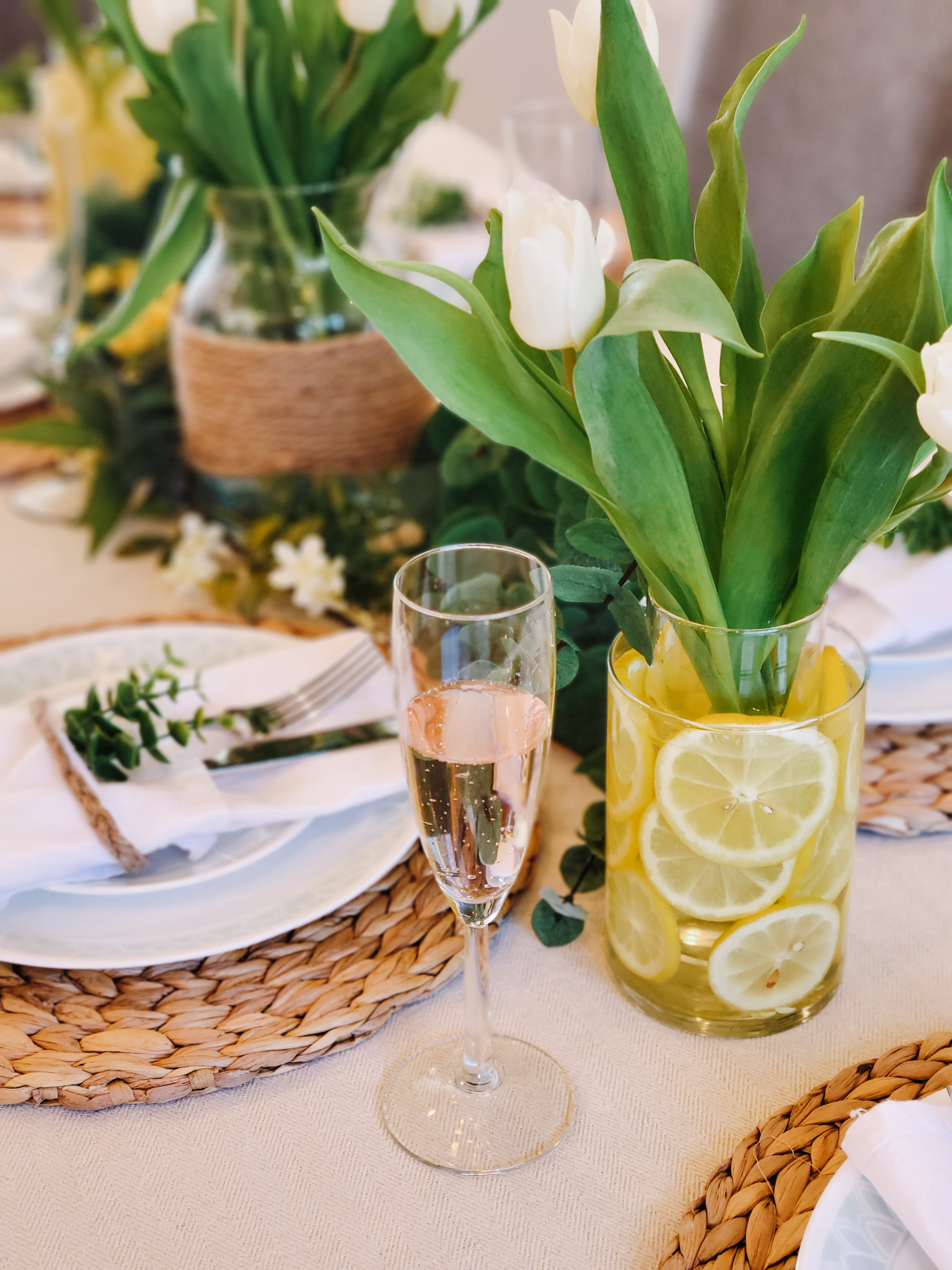 3 Simple Spring Flower Arrangements. • Perfect Little Chaos